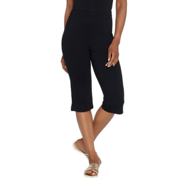 Joan Rivers | Pants & Jumpsuits | Joan Rivers Signature Petite Xs Capri ...